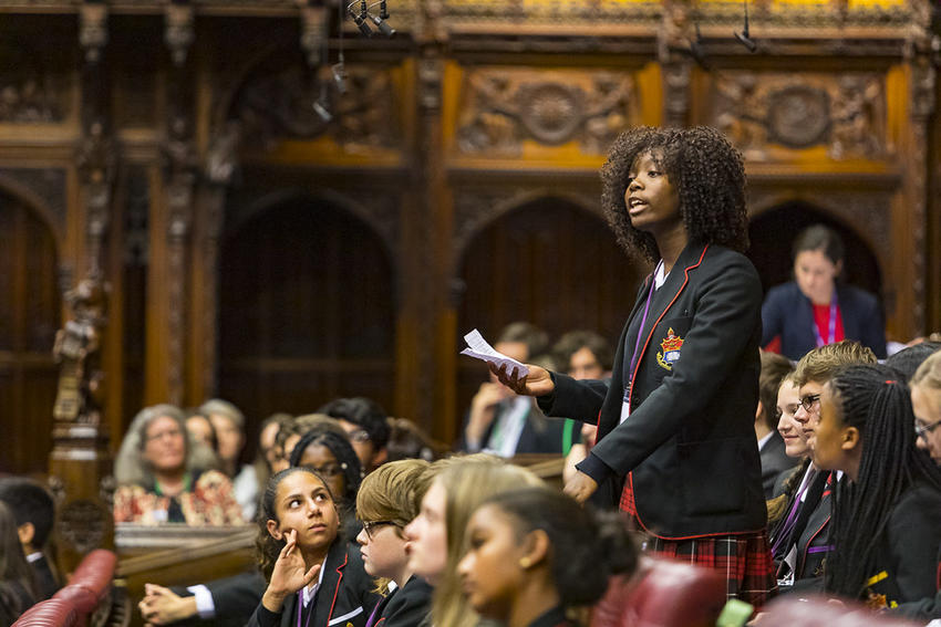 Breaking gender barriers for young women parliamentarians | Inter ...