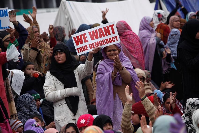 Parliaments promoting human rights, democracy and the rule of law ...