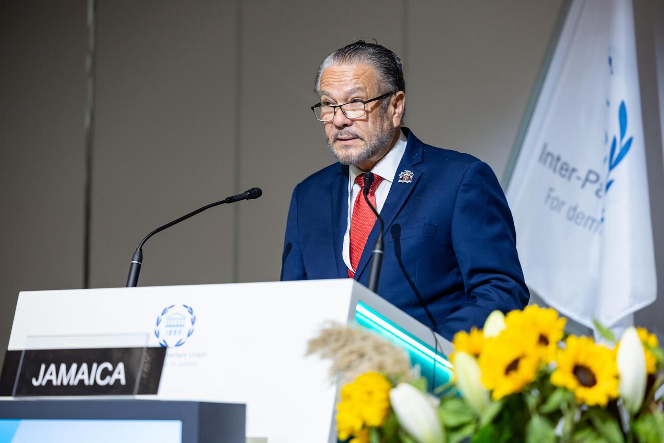 Jamaica rejoins the IPU | Inter-Parliamentary Union